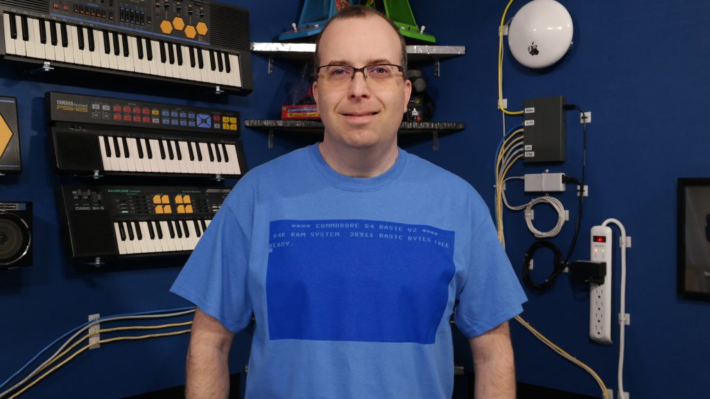 T-Shirt C64 Startup Screen - The 8-Bit Guy